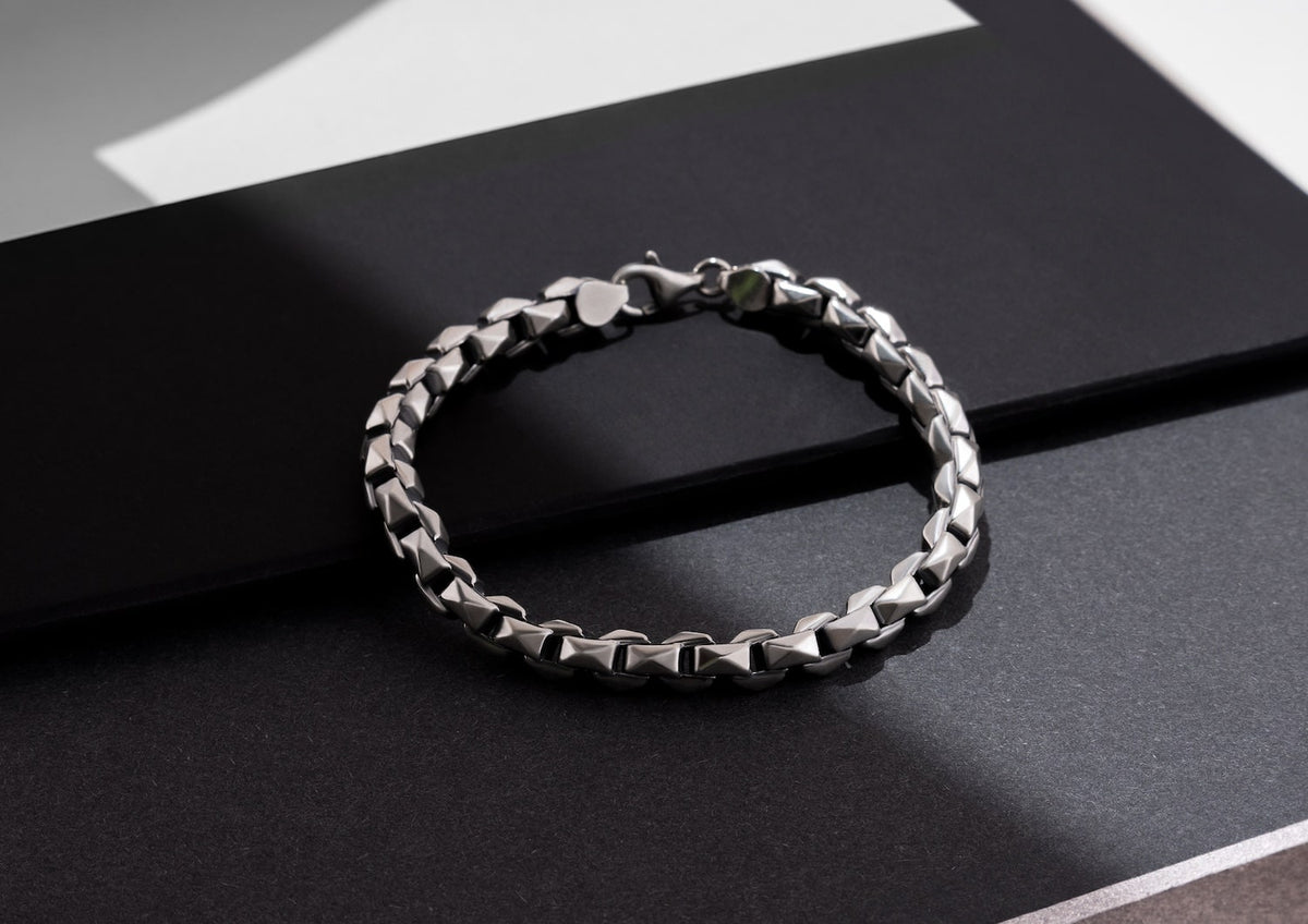Multi-Faceted Box Link Silver Bracelet for Men – ORIONZ